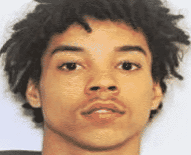 Dionte Mitchell, 21, wanted for the Dec. 4, 2021 Seabrook murders